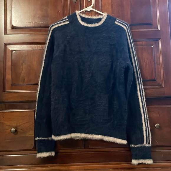 Hem & Thread | Sweaters | Hem And Thread Acrylic Poly Sweater In Navy ...